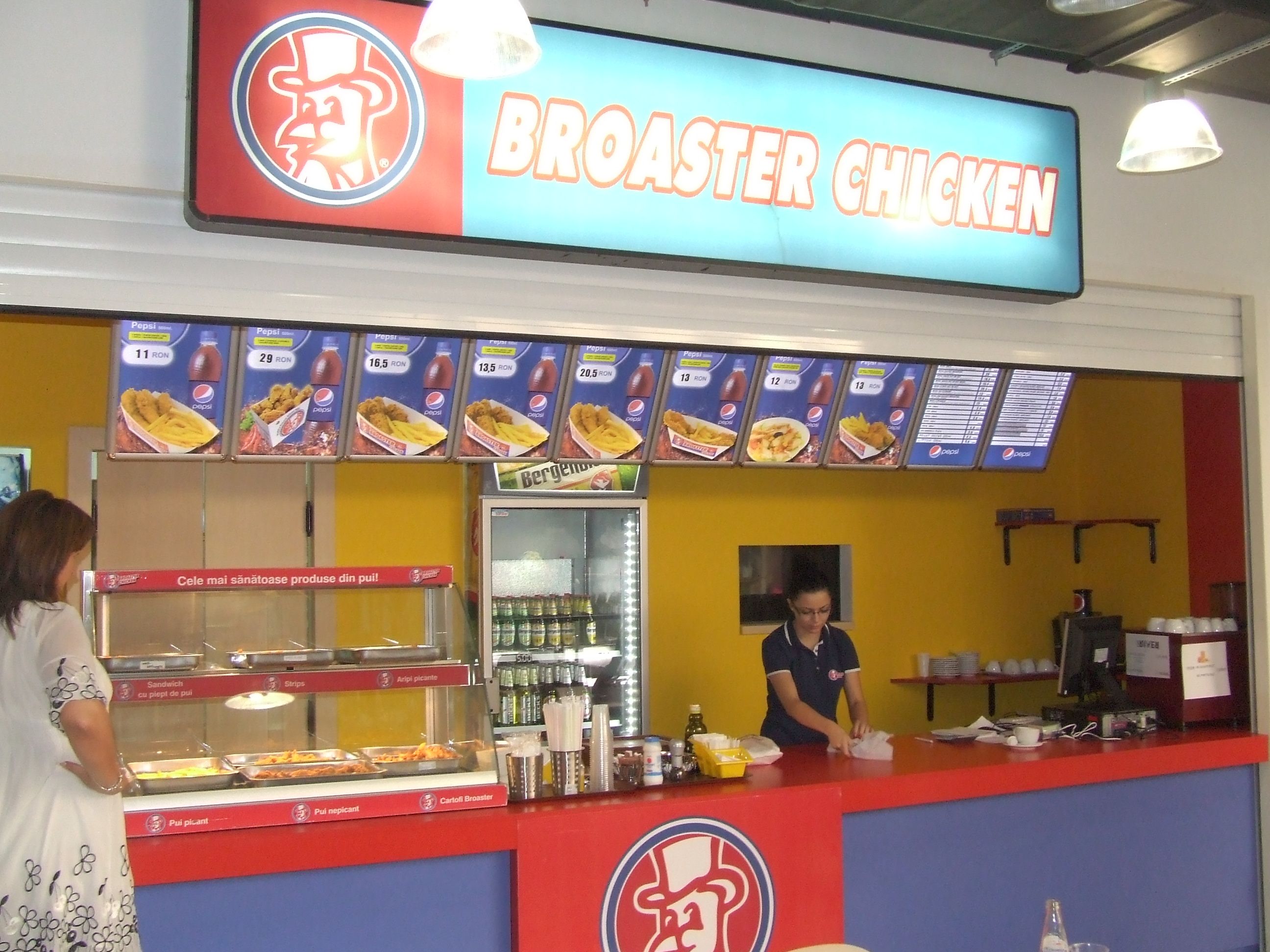 Broaster Chicken, singura franciză din Zalău, la Activ Plazza – Magazin ...